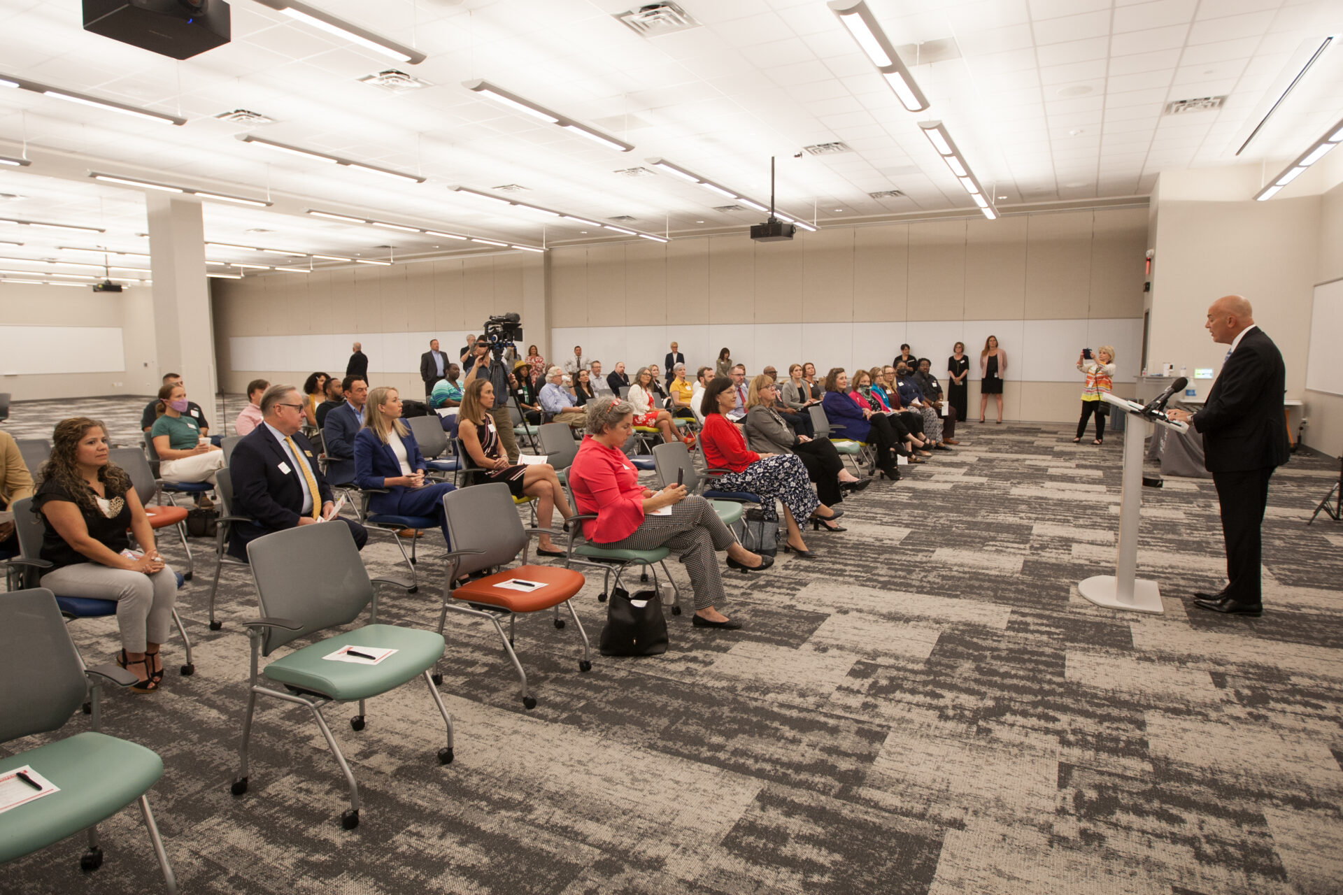 Fort Worth ISD, business leaders celebrate partnership - The Business Press