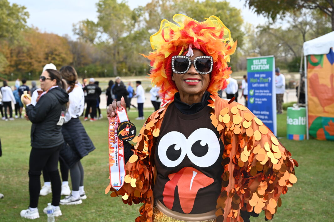 44th Annual Fort Worth YMCA Turkey Trot Makes its Way to Downtown Fort ...